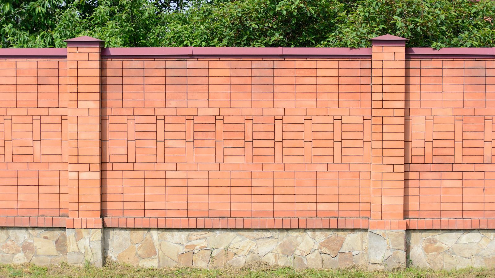 Ultimate Guide To What Colour To Paint Concrete Fence Posts